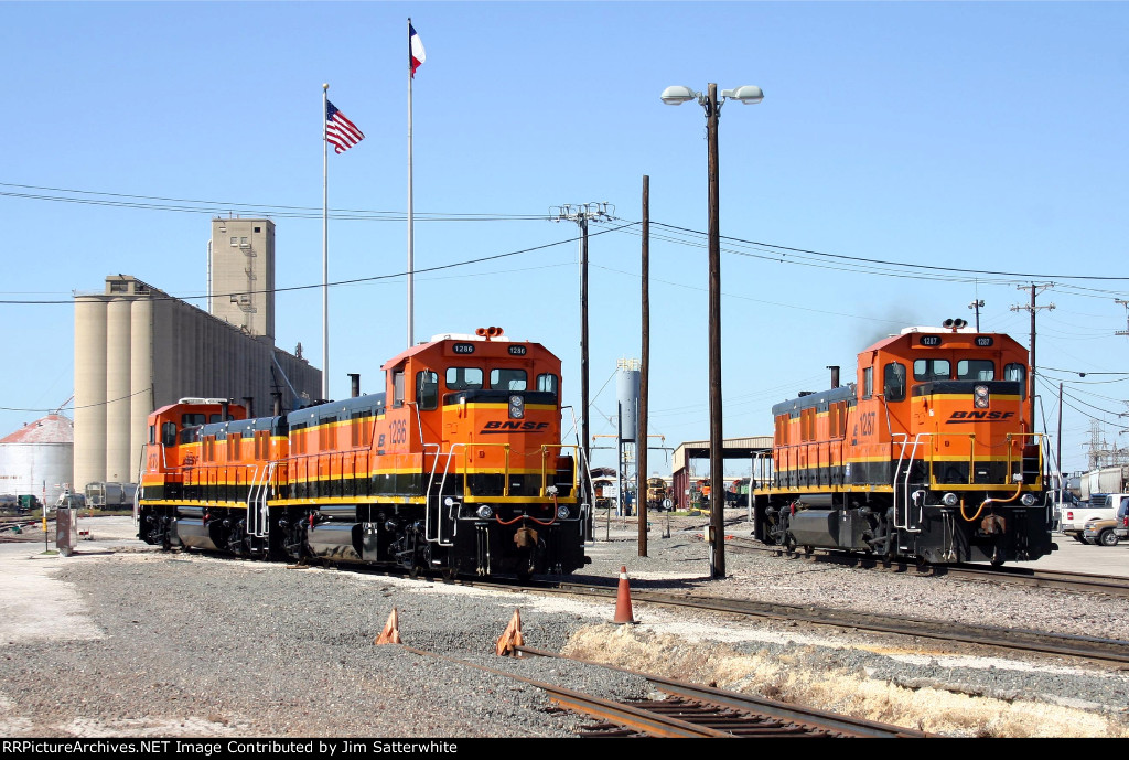 BNSF 1286